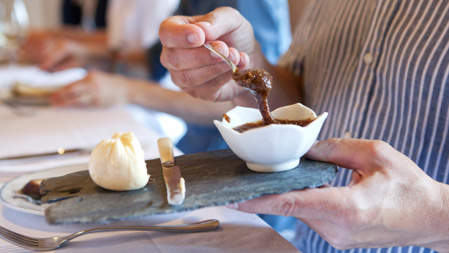 Bénichon | Rejoignez la fête traditionnelle fribourgeoise