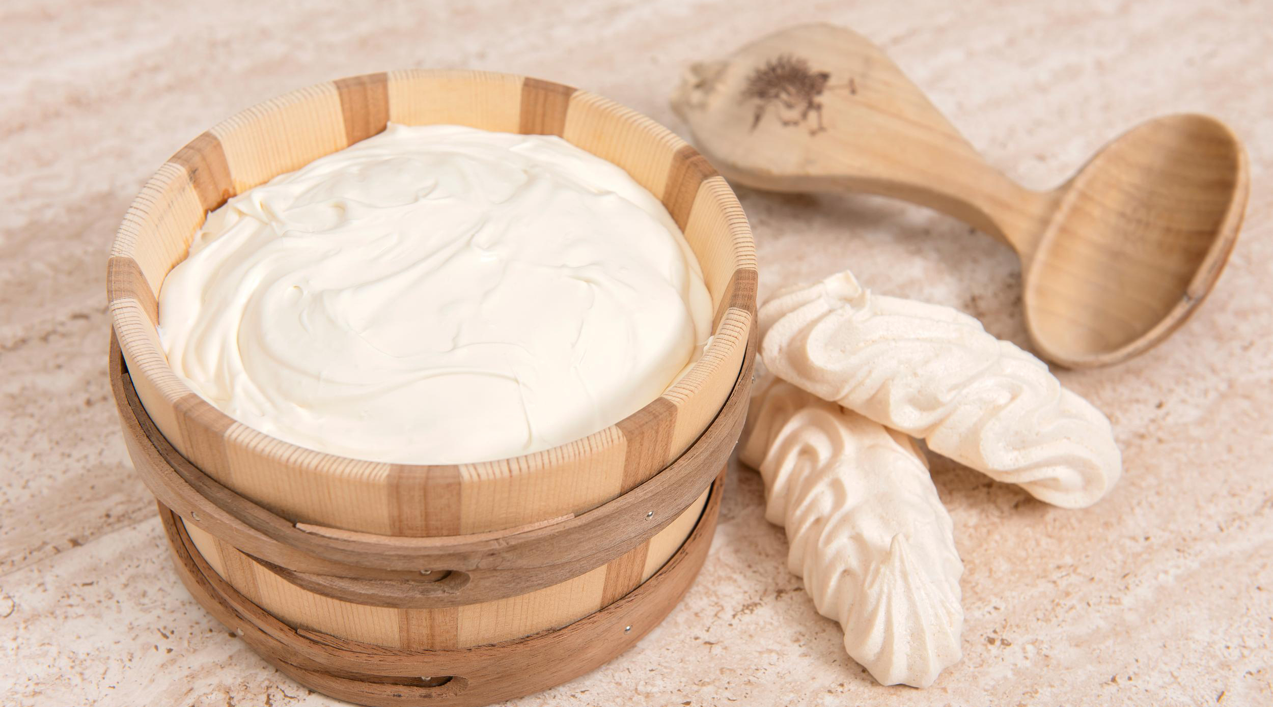 Meringues with double cream | Région de Fribourg